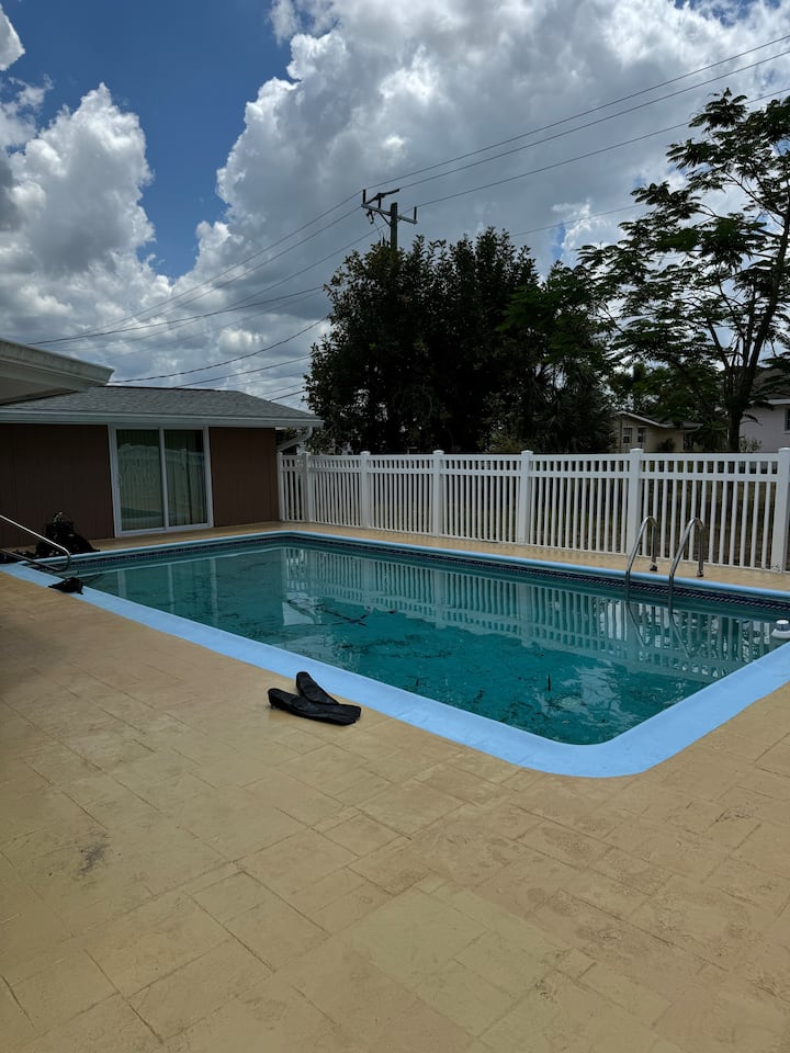 Pool House By The Harbor - Port Charlotte, FL