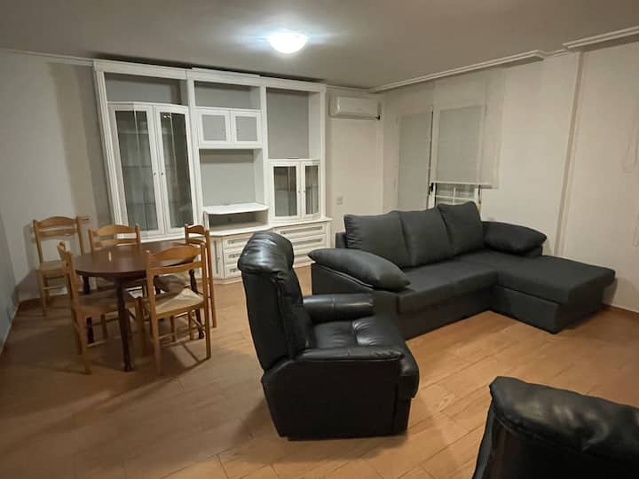 Gran Casa Para Tus Vacaciones - Ontinyent