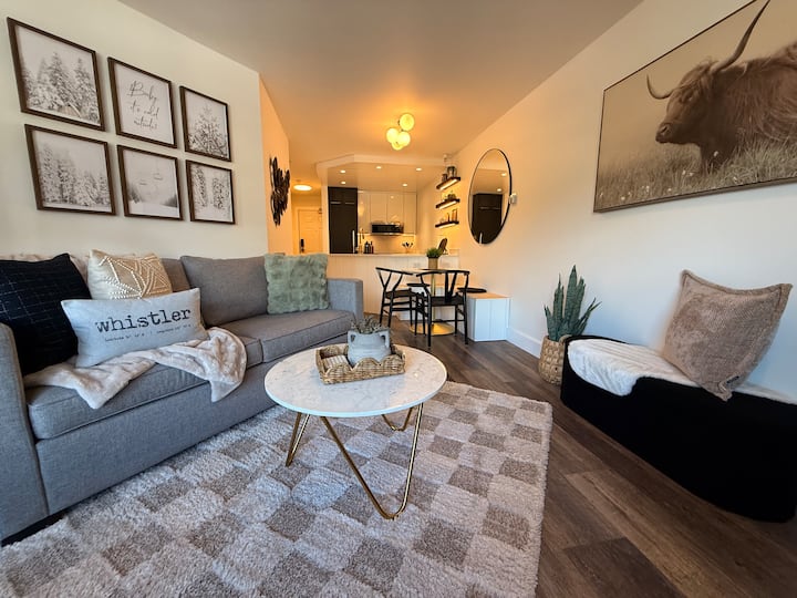 Cedar&snow • Whistler Vill Condo, Ac+free Parking - Whistler