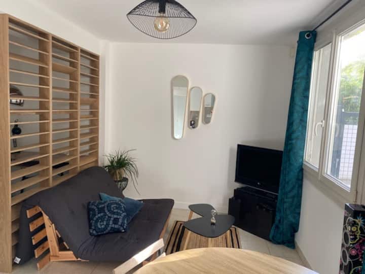 Charmante Location Avec Extérieur Aux Arceaux. - Montpellier