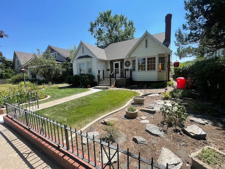 Walk Downtown, Sleeps 4, Hot Tub - 拉皮德城