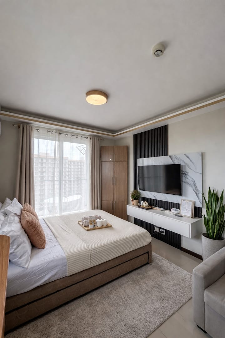 Modern Studio W/ Balcony+pool Near Mactan Airport - Lapu-Lapu City