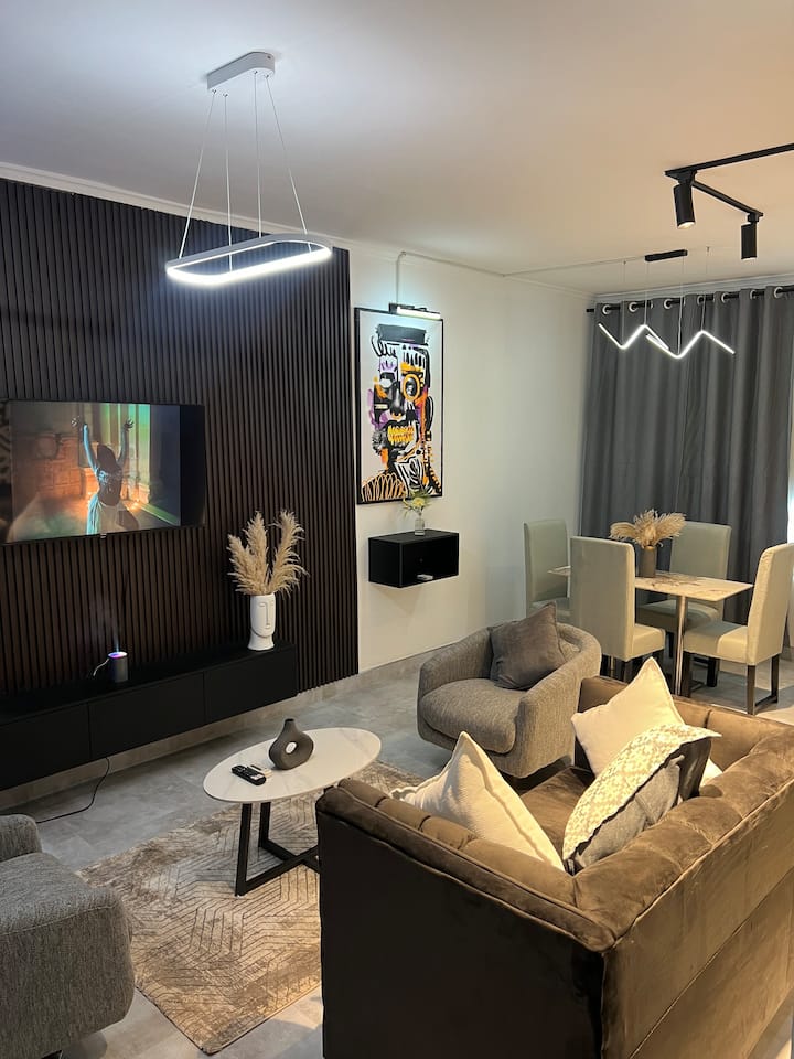 Cm Luxury Villas (Villa 1 With Solar Backup) - Lusaka