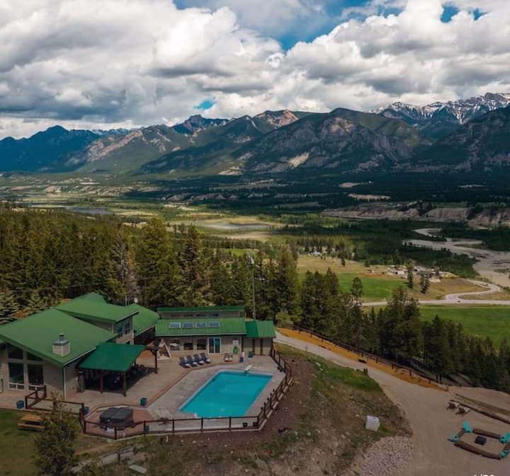 The Reimagine Ranch Mountain Acreage - Invermere