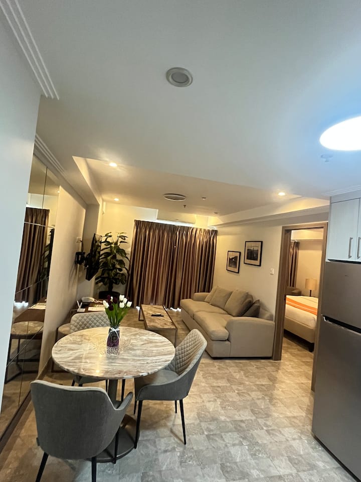 1 Bedroom Unit Apartment With King -Size Bed - Angeles