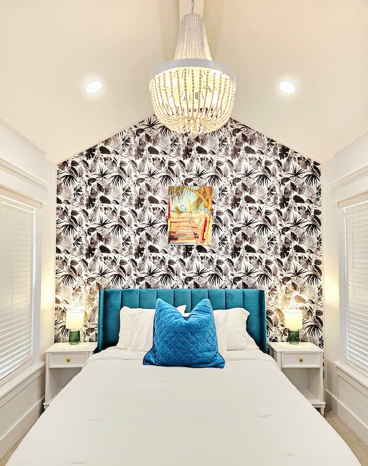 Green Cottage - Rockport, TX