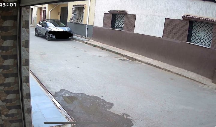 Bas De Villa Avec Cour - Mostaganem