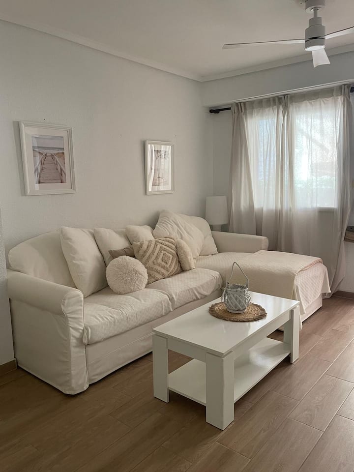 Playa Salvaje Con Dunas Preciosas En Valencia - Almusafes