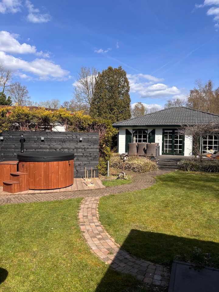 Het Veluws Paradijs. Nu Met Een Heerlijke Hottub. - Pays-Bas