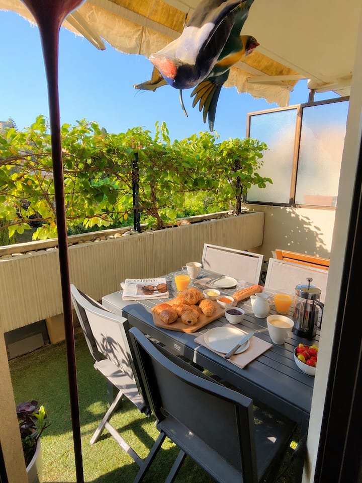 Bel Appartement Avec Piscine - Nice Côte d'Azur Airport (NCE)