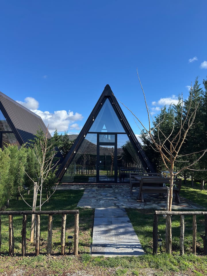 Rent Cabin Miri - Albania