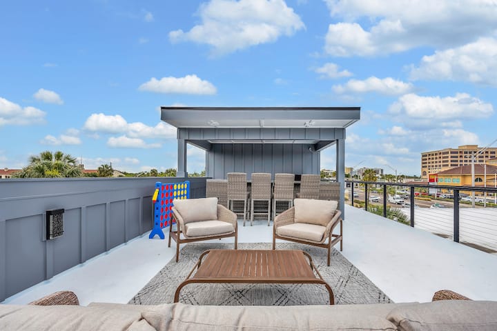 Smv Newly Built Oceanview Apartment With Rooftop - Jacksonville Beach, FL
