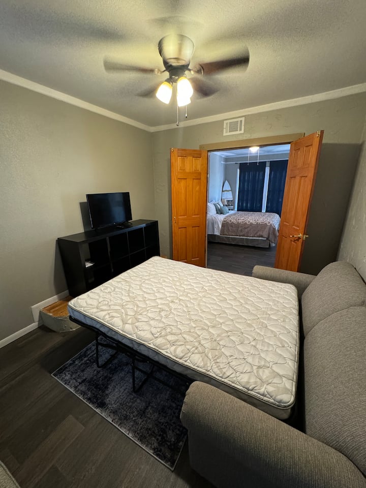 Private Suite At The Rue (#1) - Pensacola, FL