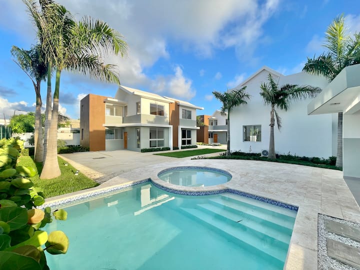 Enticing Villa In Paradise - Punta Cana