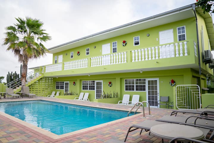 Apartment Pool View - Curaçao