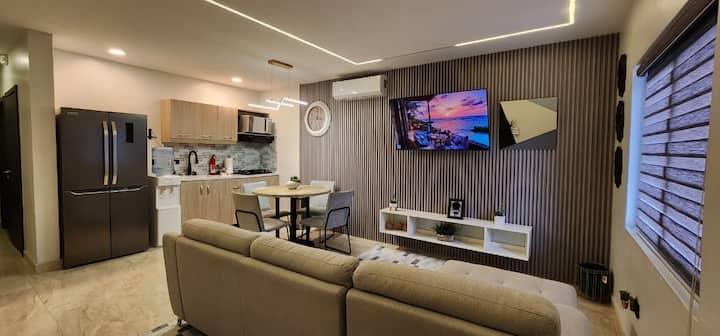 Luxurious 1 Bed 1 Bath With Pool! -Apartment 2 - Belize