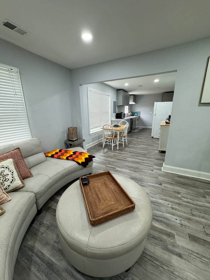 Cozy And Comfortable Home! - Marietta, GA