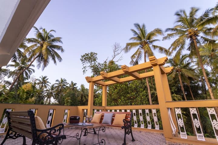 Twin-villa Oasis Retreat(4+4)bhkwithprivatepool - Colva