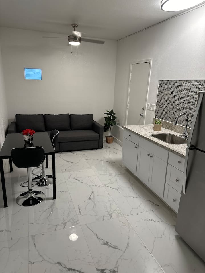 Paradise Las Vegas - North Las Vegas, NV