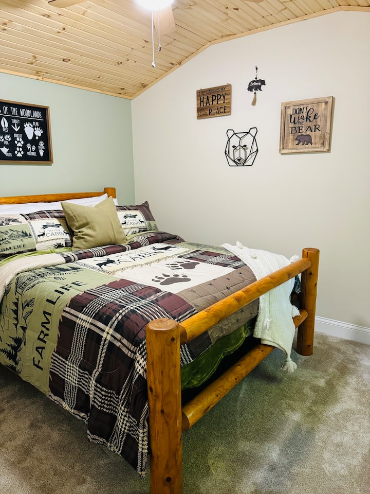 Unit 2 Little Bear (No Pets Allowed) - Frankenmuth, MI
