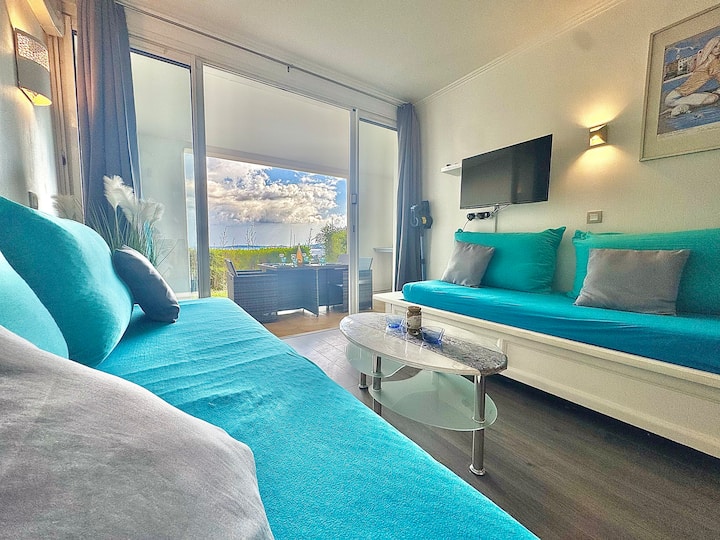 Les Restanques Vue Mer En Rez De Jardin - Grimaud