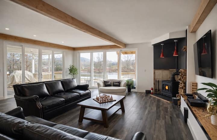Riverfront Home In Deposit - Deposit, NY