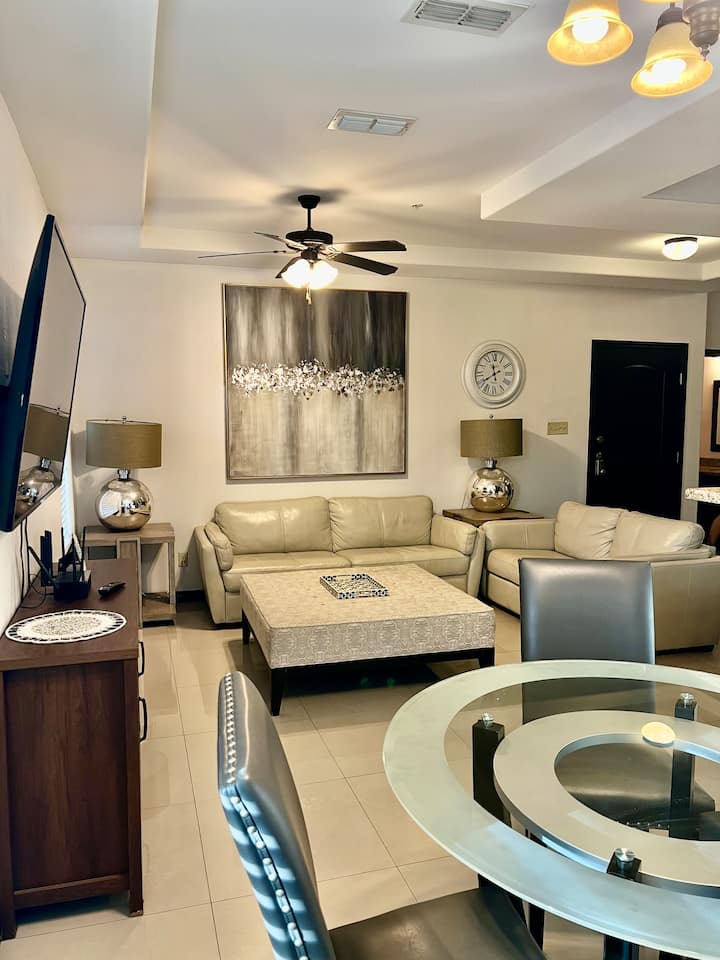 Urban Stay@green Meadow C2 2q/1 Single Foldable - Laredo, TX