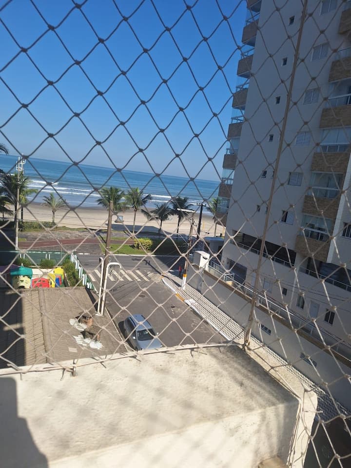 Apto Em Frente A Praia 2 Quartos - Praia Grande