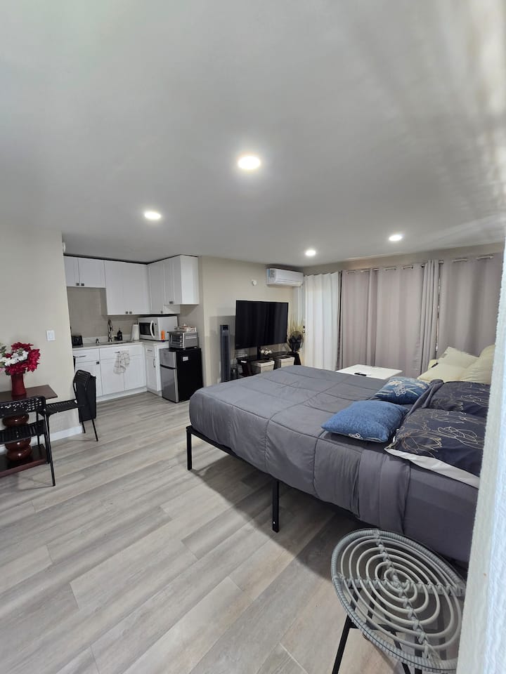 Perfect Location And Place To Stay! Beach And Fun - Fort Lauderdale, FL