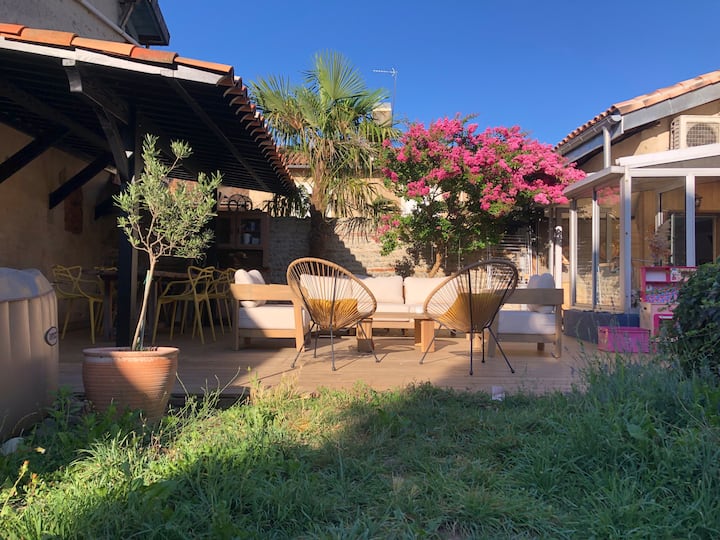 Maison De Village Avec Jardin & Jacuzzi - Granada