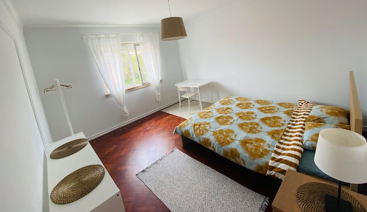 Crest Estoril- Double Room - Estoril