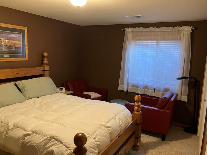 Frontier Days Queen Room - Cheyenne, WY