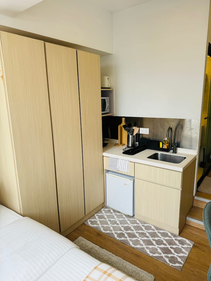 Cozy Studio In Causeway Bay- Unit 97 - North Point