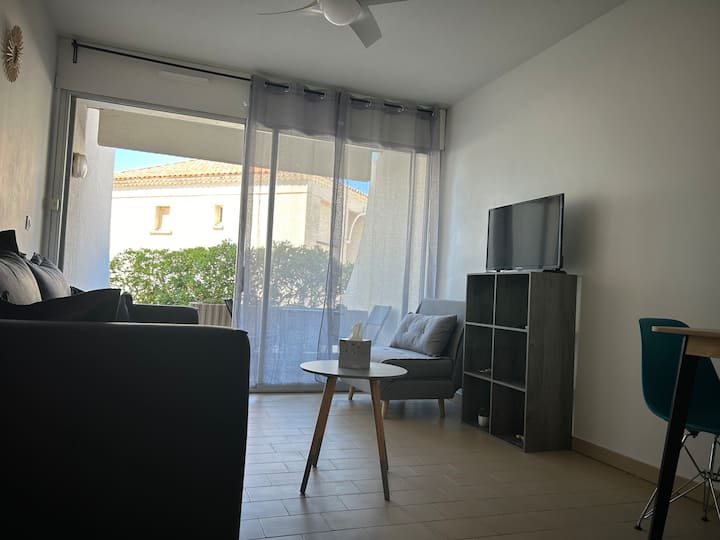 Agréable Studio Avec Extérieur - Carnon