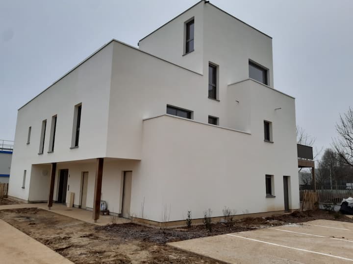 Apparemment 3 Pièces Modernes - Bussy-Saint-Georges