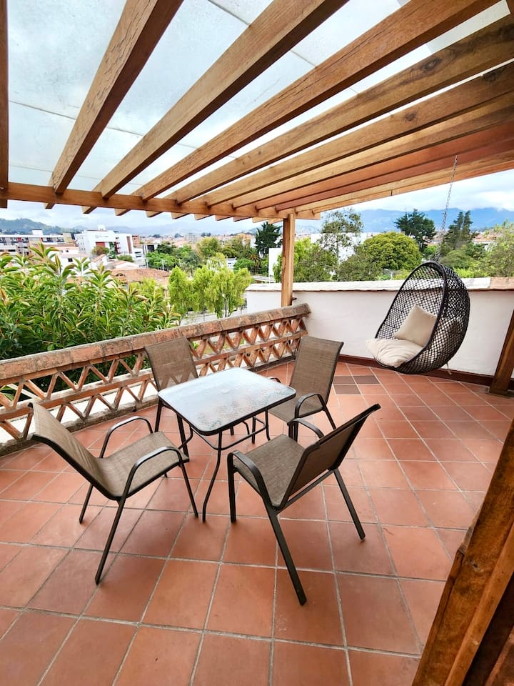 Vista Al Río, Centro Histórico. - Cuenca
