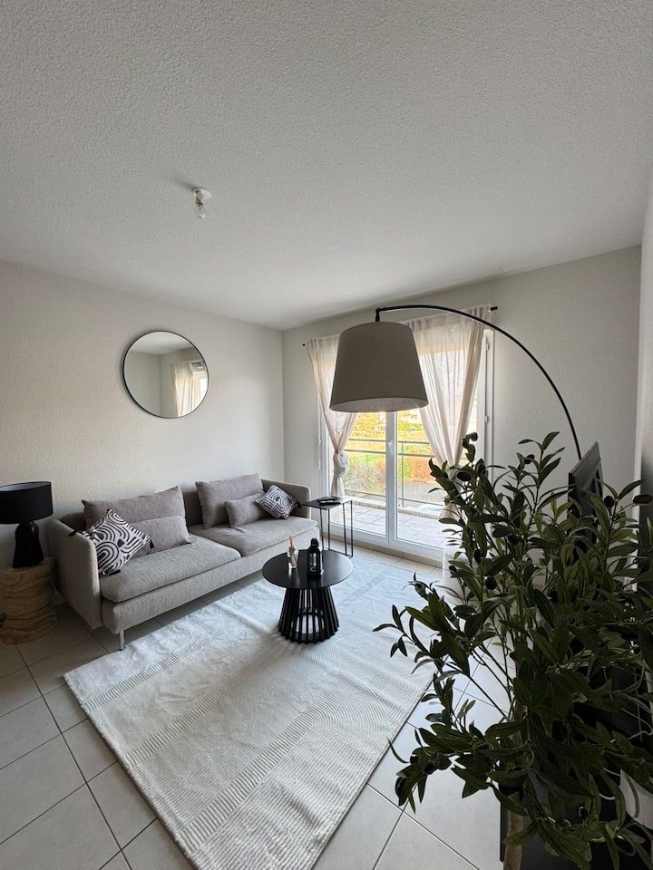 Appartement Moderne Et Paisible - La Bouille