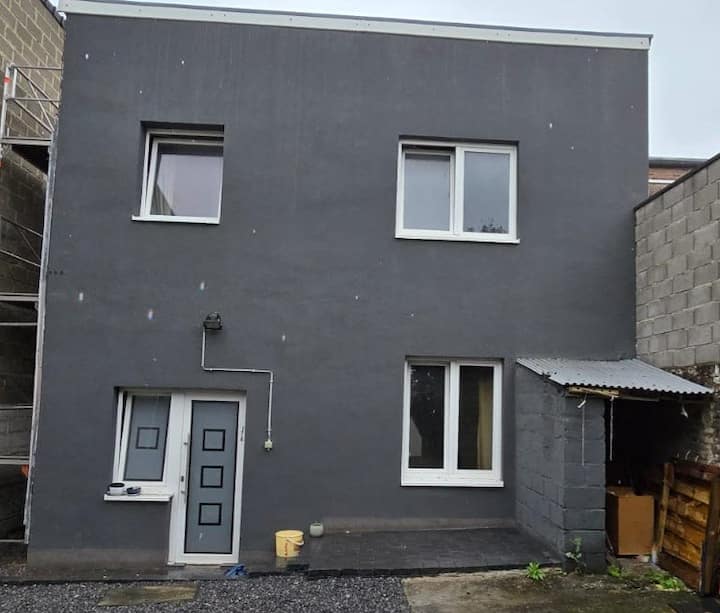 Petite Maison Avec Jardin. - Lieja