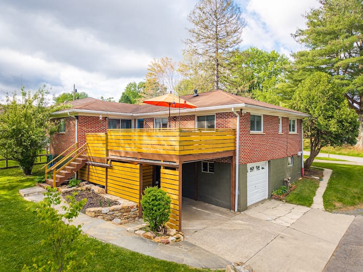 Artful Abode In The Heart Of Fayetteville, Wv - Fayetteville, WV
