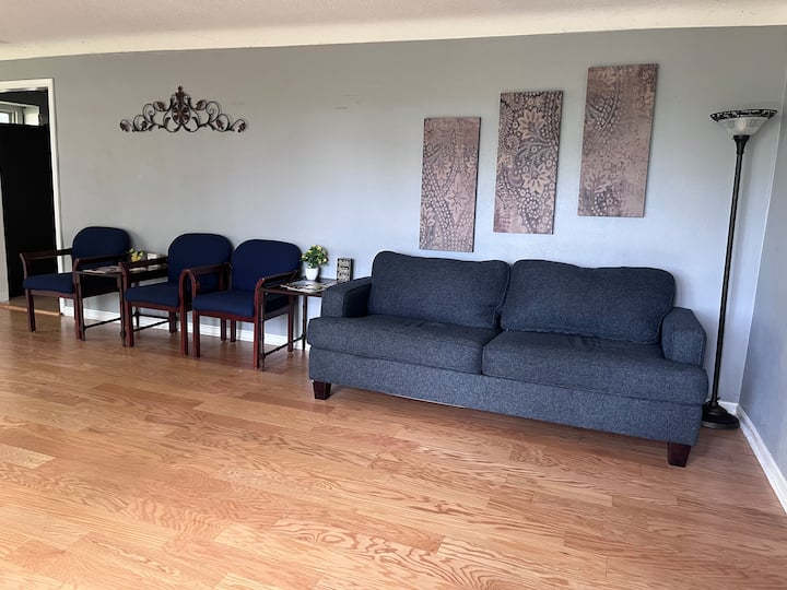Spacious Ranch Just Outside City Limits - Bowling Green, OH