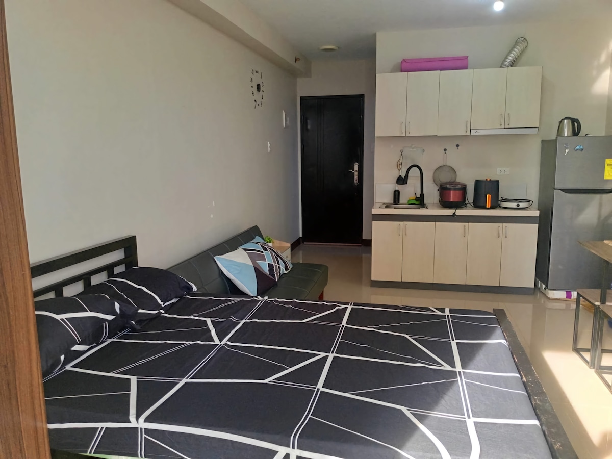 Den's Place @ Saekyung 956 Condo, Looc, Lapu-Lapu - Apartments for Rent ...