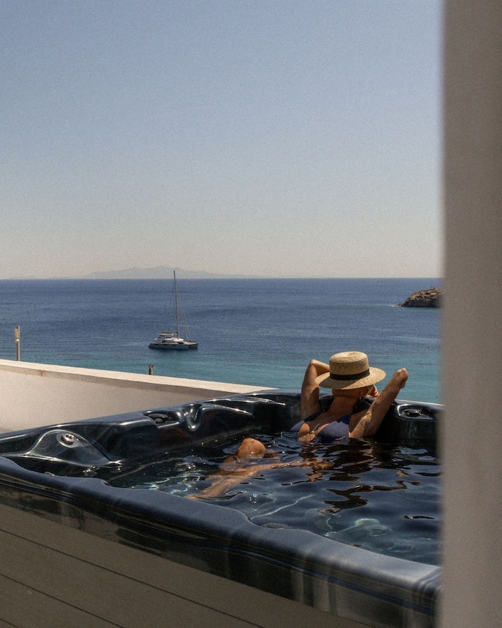 2 Bedroom Design Superior Apartment With Jacuzzi - Mykonos