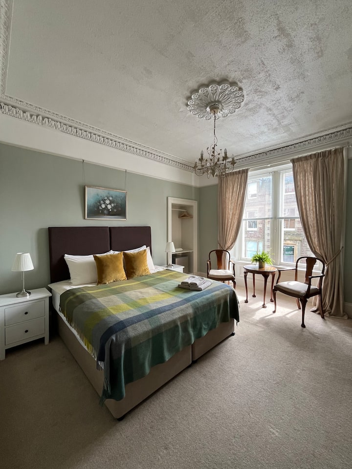 Double Room With Shared Bathroom In Callander - Callander