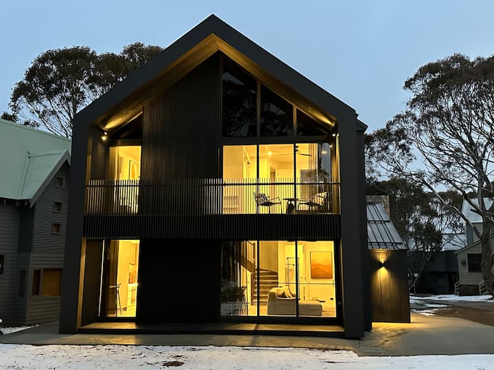 Black Sheep Alpine Getaways - Dinner Plain