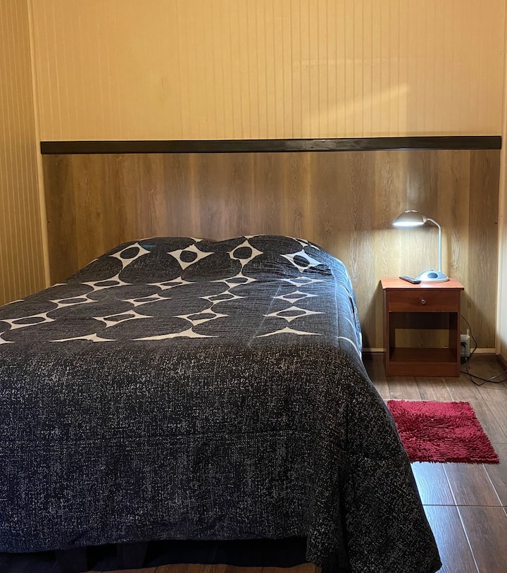 Habitación Privada Con Baño Y Agua Tibia - Valdivia