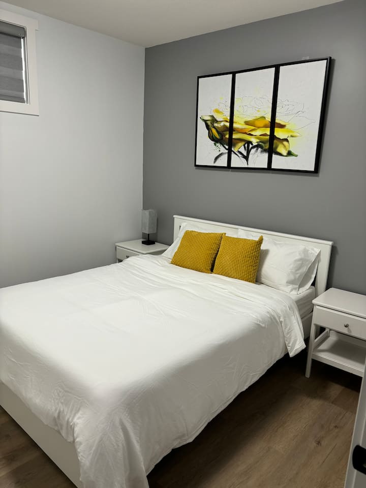 Beautiful Golden Oasis - Calgary