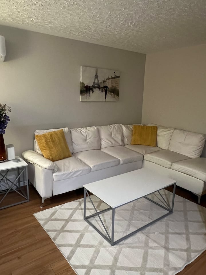 Feels Like A Cottage In The City
-Central Location - Moncton