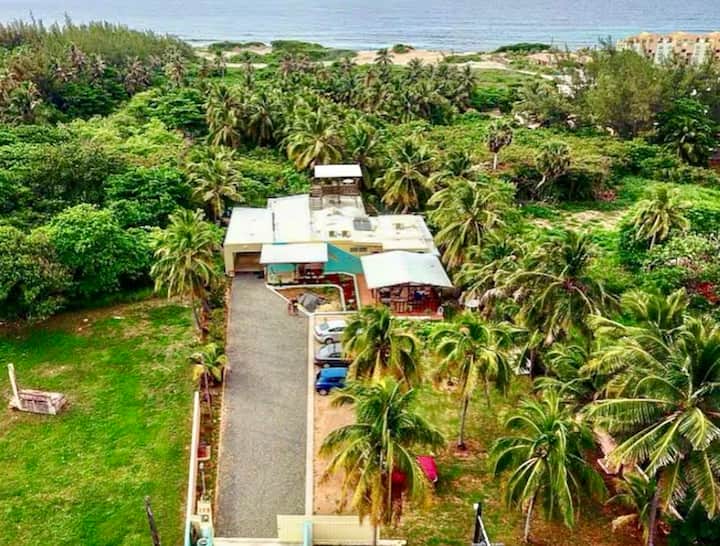 A Place To Stay After You Play All Day! Beach Path - Isabela