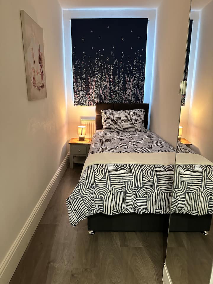Edgware Road Two Bedroom Flat - Marylebone