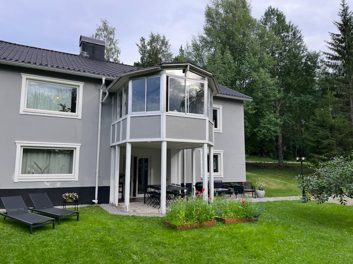 Rymligt Hus Nära Stan - Piteå